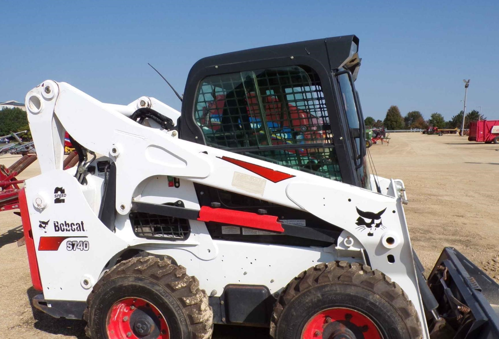 SOLD - 2017 Bobcat S740 Construction with 6,283 Hrs | Tractor Zoom