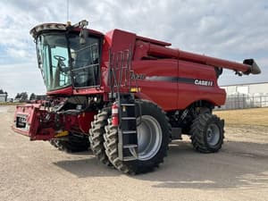 SOLD - 2017 Case IH 6140 Stock No. A015640 Combines with 1,676 Hrs ...