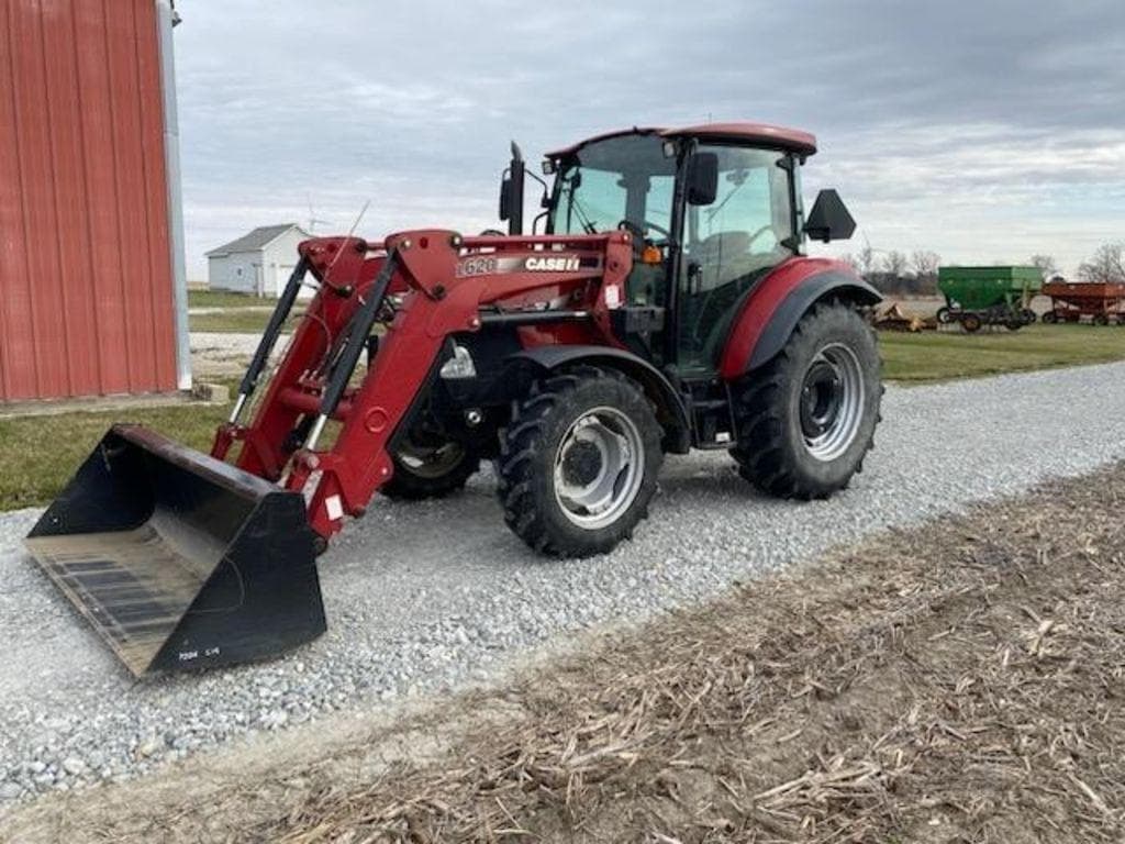 Tractor Zoom - 2017 Case IH Farmall 75C