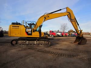 SOLD - 2017 Caterpillar 326FL Lot No. 6979 Construction with 8,682 Hrs ...