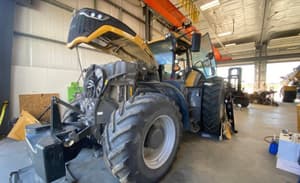 SOLD - 2017 Challenger 1038 Tractors with 2,452 Hrs | Tractor Zoom