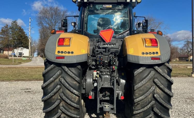 Challenger 1050 Tractors 425 or more HP for Sale | Tractor Zoom