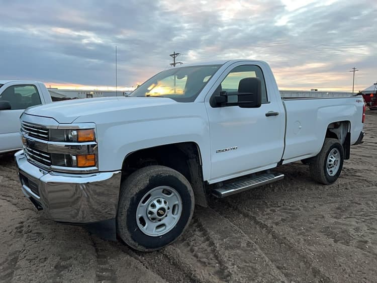 SOLD - Chevrolet 2500HD Other Equipment Vehicles | Tractor Zoom