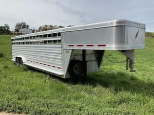 SOLD - 2017 Featherlite 8127 Lot No. 7327 Ag Trailers with 26 Ft | Tractor Zoom