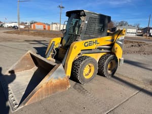 SOLD - 2017 Gehl R220 Skid Loader (DR3385 Unit 100317) Construction ...