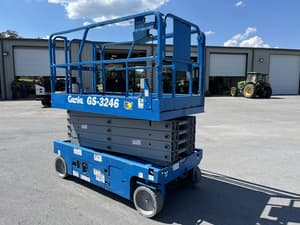 SOLD - 2017 Genie GS-3246 Stock No. 03033824 Construction with --- Hrs ...