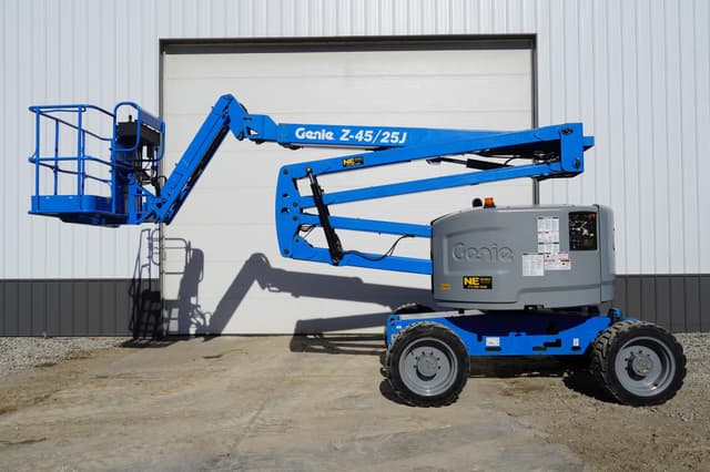 2017 Genie Z45/25J Stock No. G7462 Construction For Sale with 2,278.3 ...