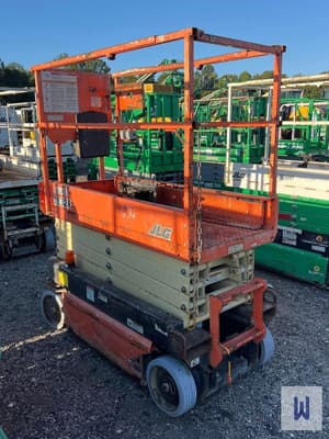 SOLD - 2017 JLG 1932R Lot No. 636 Construction with 313 Hrs | Tractor Zoom