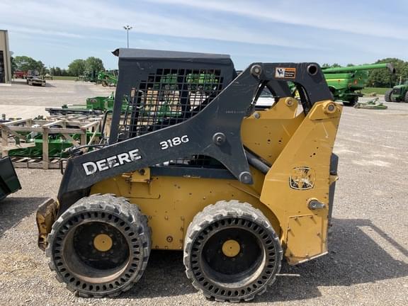 2017 John Deere 318G Construction Skid Steers for Sale | Tractor Zoom