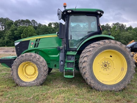 2017 John Deere 7230R Tractors 175 to 299 HP for Sale | Tractor Zoom