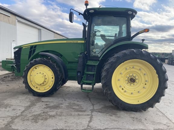 2017 John Deere 8245R Tractors 175 to 299 HP for Sale | Tractor Zoom