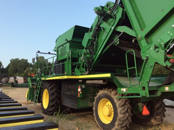 2017 John Deere CP690 Harvesting Cotton Pickers/Strippers for Sale ...