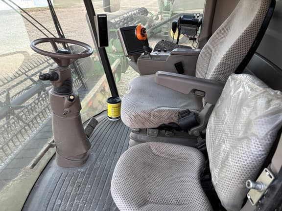 2017 John Deere S690 Stock No. 399403 Combines For Sale with 2,550 Hrs ...