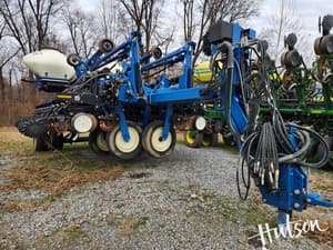 SOLD - 2017 Kinze 3700 Stock No. 361432 Planting with 24 Rows | Tractor ...