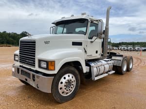 SOLD - 2017 Mack CHU613 Lot No. 52778244 Other Equipment with 397,213 ...