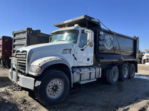 SOLD - 2017 Mack GU713 Lot No. 51861010 Other Equipment with 169,810 mi ...