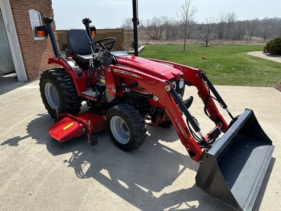2017 Massey Ferguson 1526 Tractors Less than 40 HP for Sale | Tractor Zoom