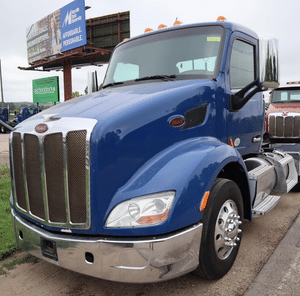 SOLD - 2017 Peterbilt 579 Other Equipment with --- mi | Tractor Zoom