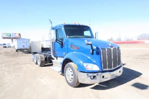 2017 Peterbilt 579 Lot No. 4561 Other Equipment For Sale with 966,702 ...