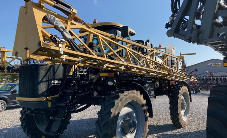 2017 RoGator RG1100B Chemical Applicators Sprayers - Self Propelled for ...