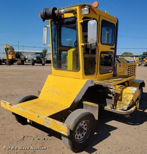 SOLD - 2017 Superior Broom DT80K broom Other Equipment | Tractor Zoom