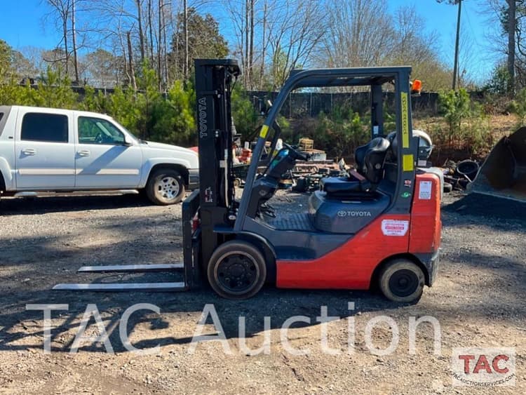 2017 Toyota 8FGCU25 Construction Forklifts for Sale | Tractor Zoom