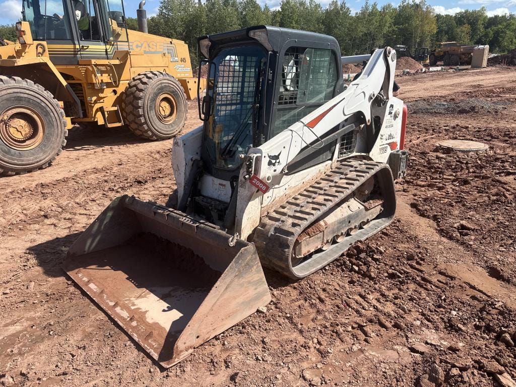 SOLD - 2018 Bobcat T595 Construction Compact Track Loaders | Tractor Zoom