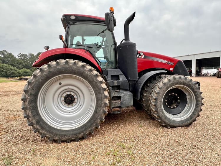 2018 Case IH Magnum 280 Tractors 175 to 299 HP for Sale | Tractor Zoom
