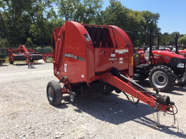 SOLD - 2018 Case IH RB455A Hay and Forage Balers - Round | Tractor Zoom