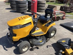 SOLD - 2018 Cub Cadet XT2 Lot No. 1950 Other Equipment with 196 Hrs ...
