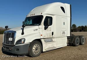 SOLD - 2018 Freightliner Cascadia Evolution Lot No. NH9020 Other ...