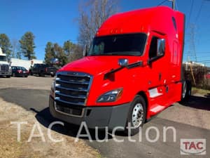 SOLD - 2018 Freightliner Cascadia Lot No. 128 Other Equipment with ...