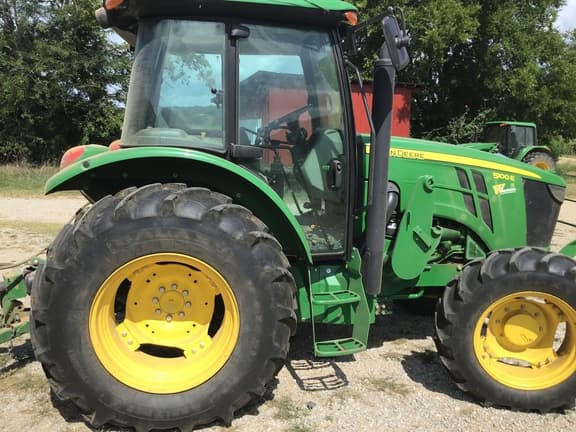 2018 John Deere 5100E Tractors 100 to 174 HP for Sale | Tractor Zoom