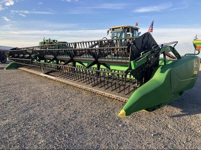 SOLD - 2018 John Deere 640FD Harvesting Headers - Platform | Tractor Zoom