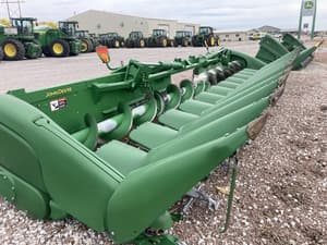 SOLD - 2018 John Deere 712FC Stock No. 395477 Harvesting with 12 Rows | Tractor Zoom