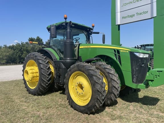 SOLD - 2018 John Deere 8345R Tractors 300 to 424 HP | Tractor Zoom