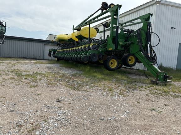 2018 John Deere DB80 Planting Planters for Sale | Tractor Zoom