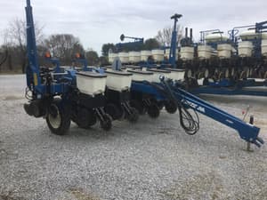 SOLD - 2018 Kinze 3000 Stock No. 169411 Planting with 11 Rows | Tractor ...