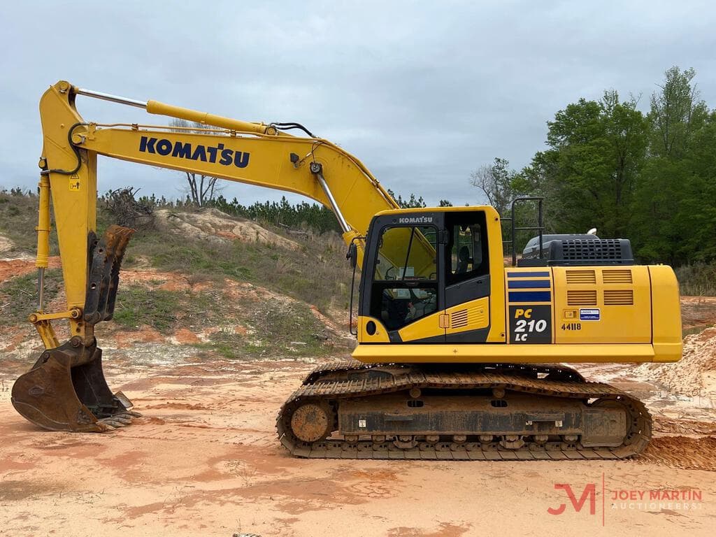 2018 Komatsu PC210LC Construction Excavators for Sale | Tractor Zoom