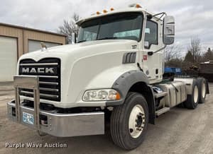 2018 Mack GU813 Lot No. DM5507 Other Equipment For Sale with 329,281 mi ...