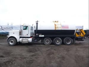 SOLD - 2018 Peterbilt 389 Lot No. 2917 Other Equipment with 513,466 mi ...