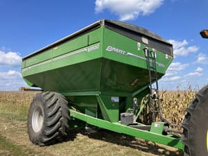 SOLD - 2019 Brent V800 Stock No. 393755 Harvesting with 850 Bu ...