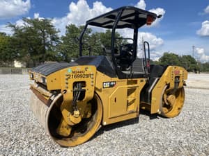 SOLD - 2019 Caterpillar CB10 Lot No. 57335058 Construction with 1,619 ...