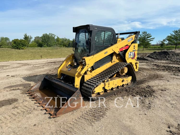 SOLD - 2019 Caterpillar 299D3XE Construction Compact Track Loaders ...