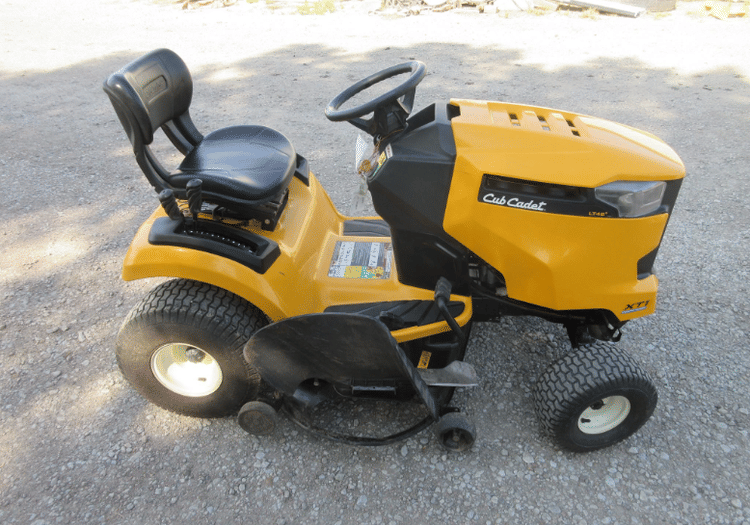 2019 Cub Cadet XT1 LT46 Other Equipment Turf for Sale | Tractor Zoom