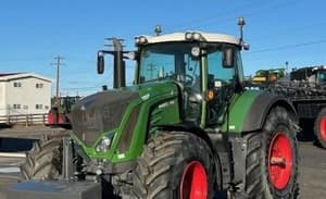 Fendt 933 Vario Tractors For Sale with 324 HP | Tractor Zoom