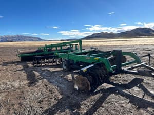 SOLD - 2019 Frontier DH5217 Lot No. 1372 Tillage with 20 ft | Tractor Zoom