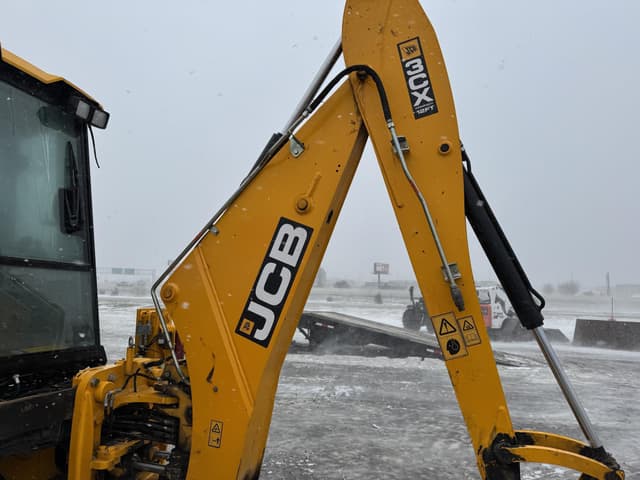 2019 JCB 3CX Lot No. 3703 Construction For Sale with 3,573 Hrs ...