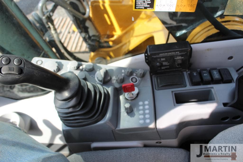 2019 John Deere 250G LC Construction Excavators for Sale | Tractor Zoom