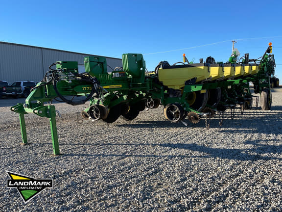 2019 John Deere 1775NT Planting Planters for Sale | Tractor Zoom